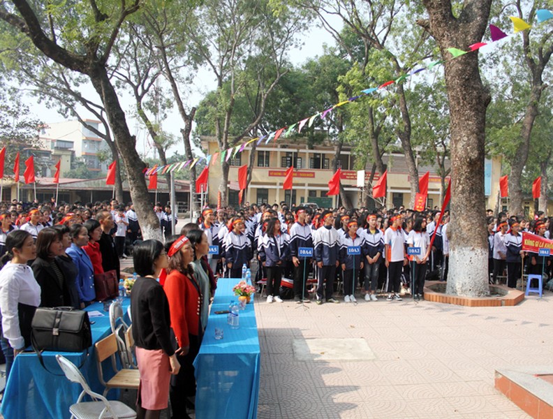 Hình ảnh Lễ Xuất Quân Trường Thpt Phùng Khắc Khoan Thạch Thất